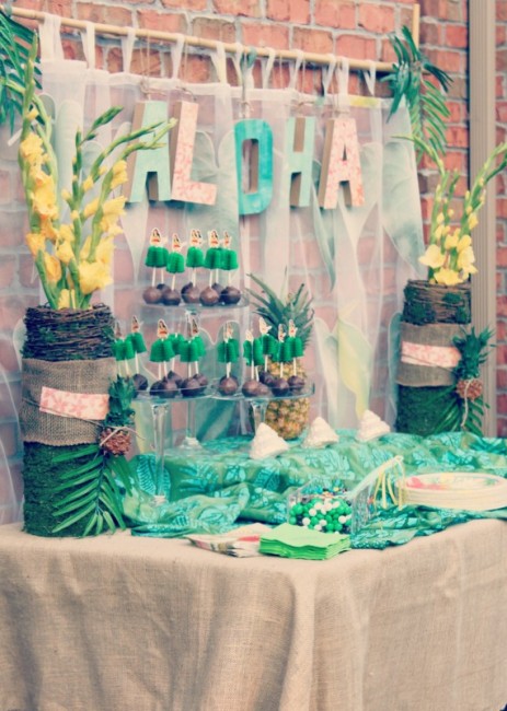 35 Tropical Luau Graduation Party Ideas - Oh My Creative