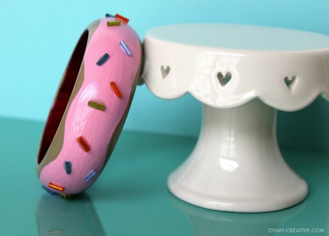 DIY Donut Bracelet - Oh My Creative