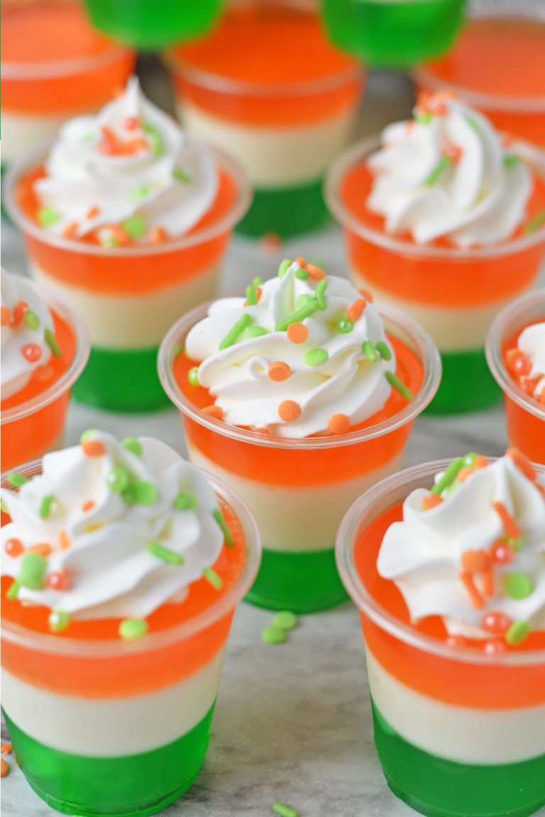 Irish Flag St. Patrick's Day Jello Shots - Oh My Creative