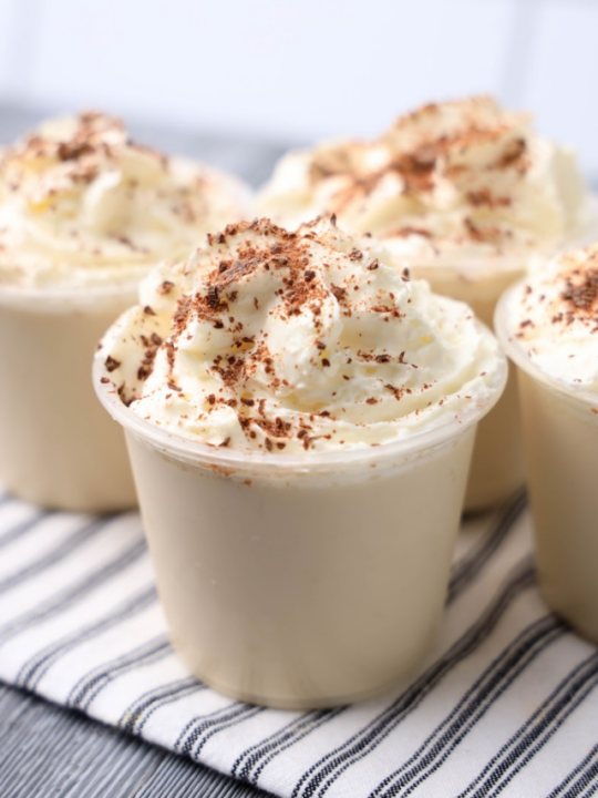 Get in the Holiday Spirit with Festive These Christmas Jello Shots - Oh ...