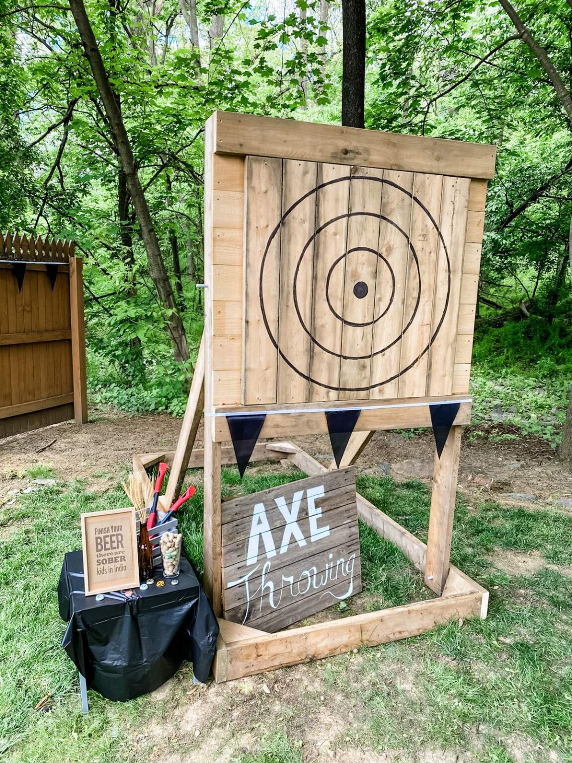 20 Outdoor Graduation Decorations - Oh My Creative