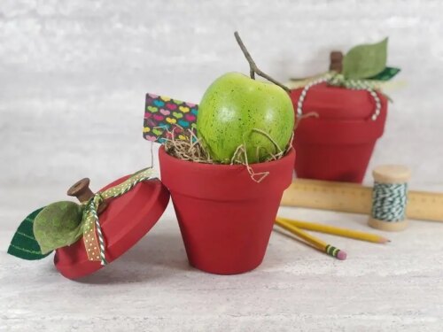 22 DIY Teacher Appreciation Gifts - Oh My Creative