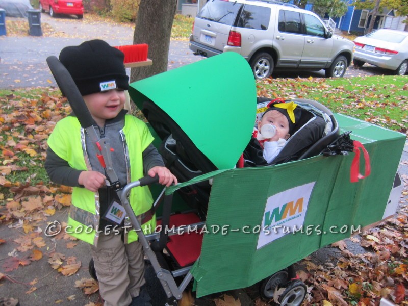 25 Stroller Halloween Costumes - Oh My Creative