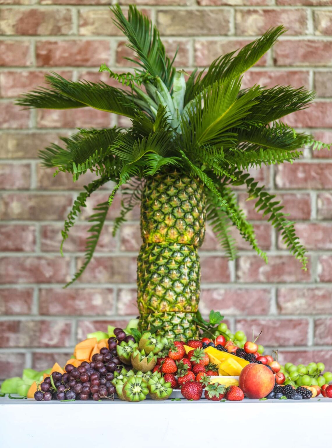 Unique Fruit Platter Ideas For Birthday Parties - Oh My Creative